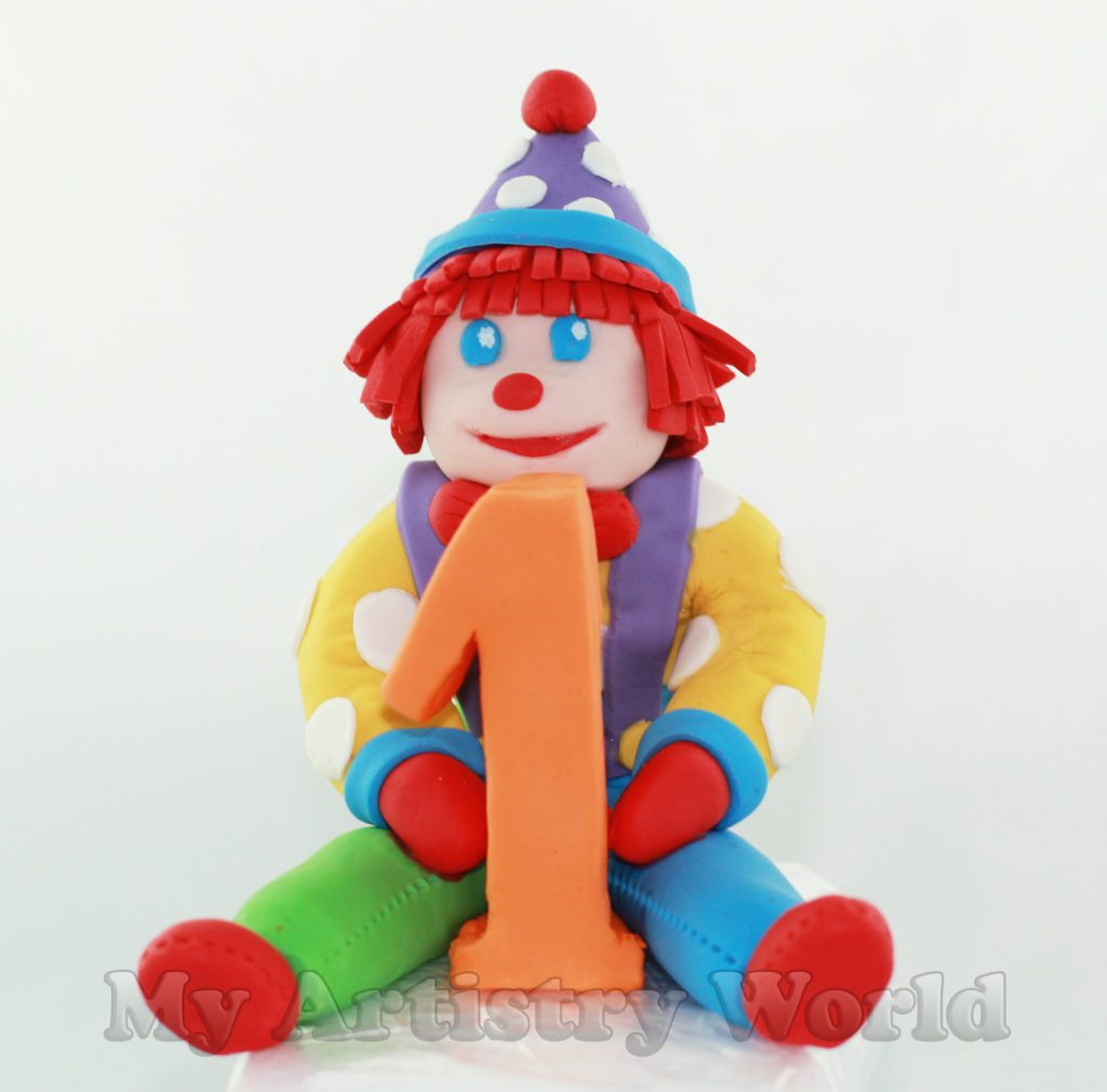 Plush Clown cake topper - My Artistry World